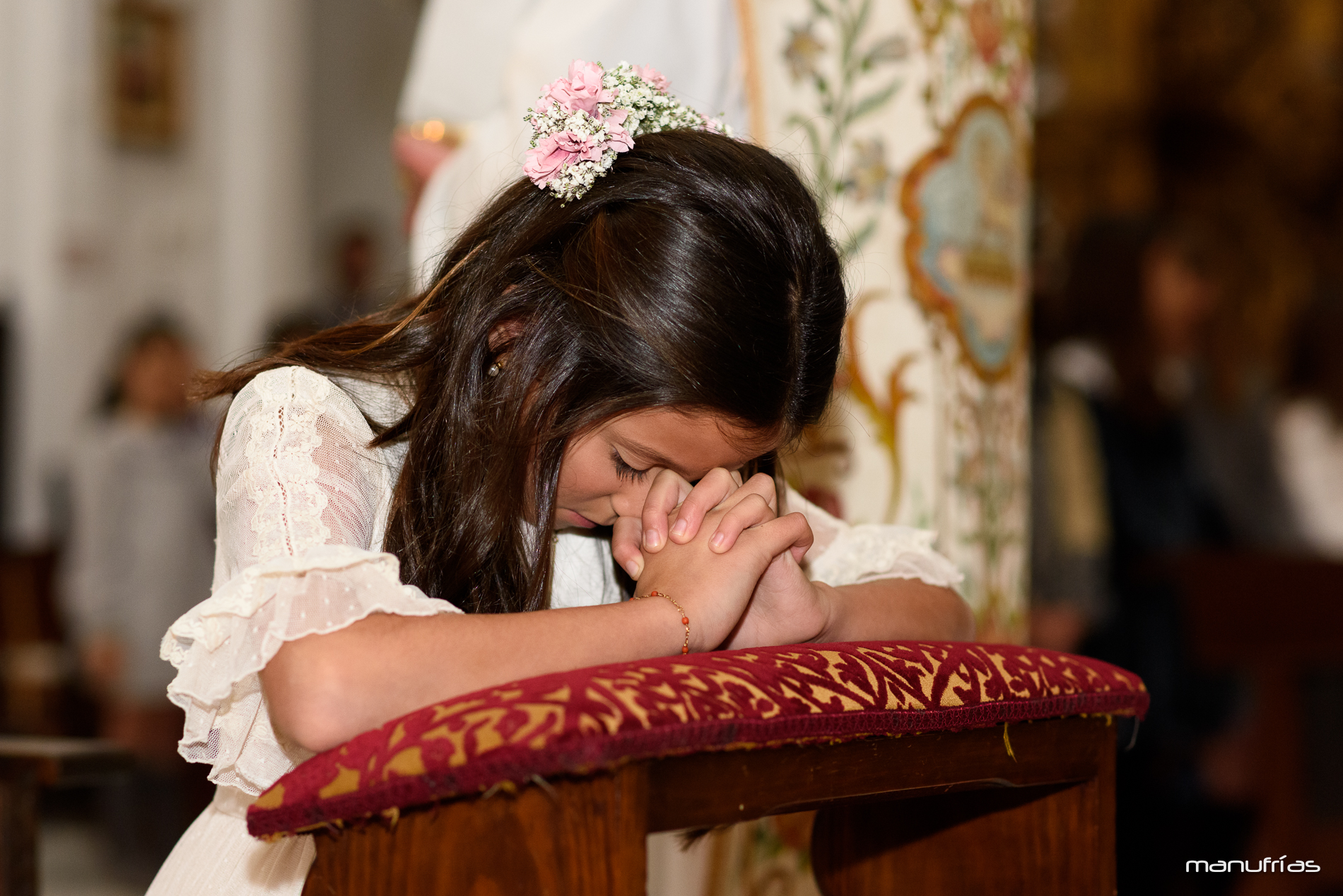 Reportaje de Comunión en Parroquia de Santa Cruz, Sevilla – Manufrías ...